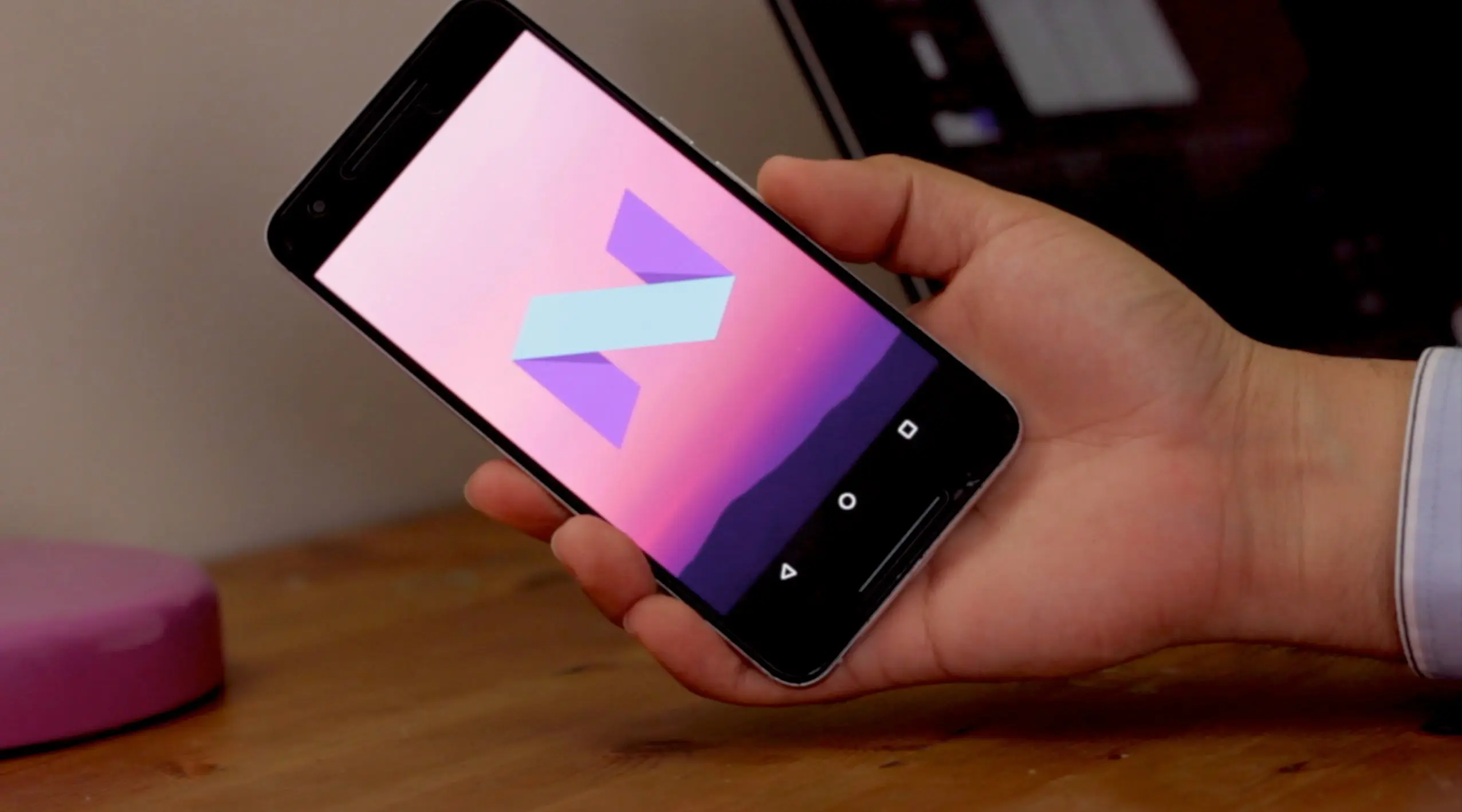 Android 7.0 Nougat ya está disponible oficialmente - PasionMovil Android 7.0 Nougat ya está disponible oficialmente - PasionMovil